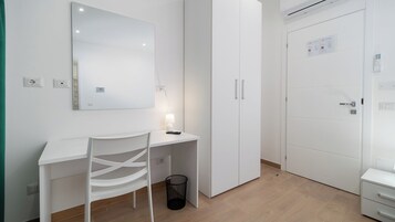 Quarto | Cofre no quarto, ferro/tábua de engomar, Wi-fi grátis 