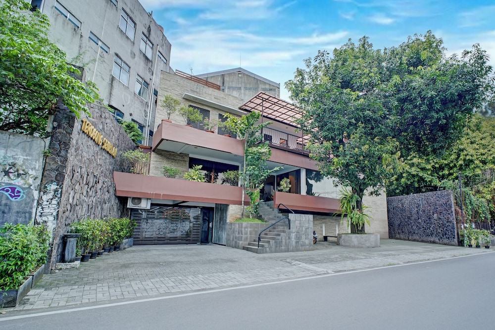 Collection O Near Mrt Cipete Raya Formerly Terogong Sembilan - Jakarta