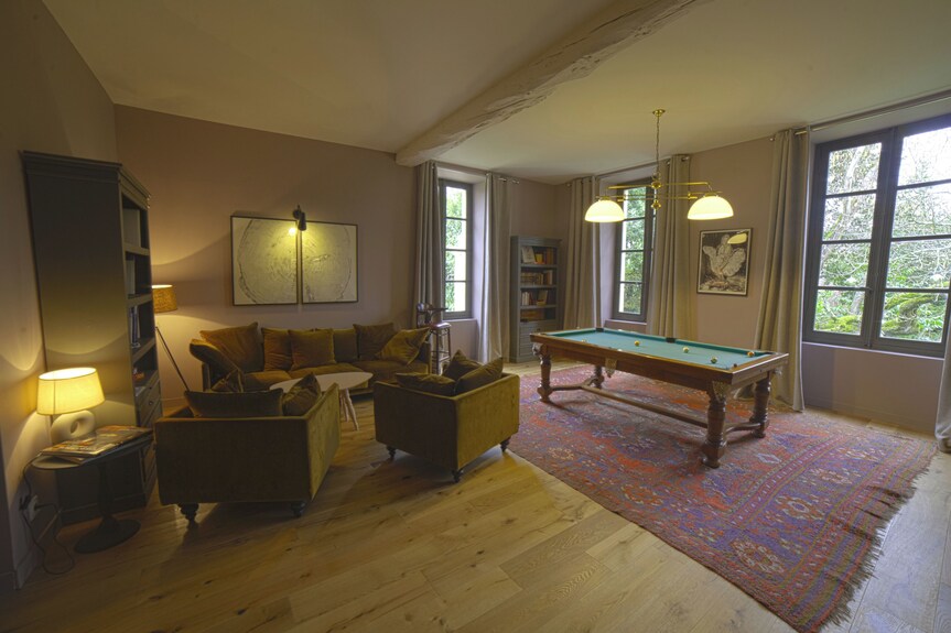 Maison De Campagne En Ville. - Jardins du logis de Forge
