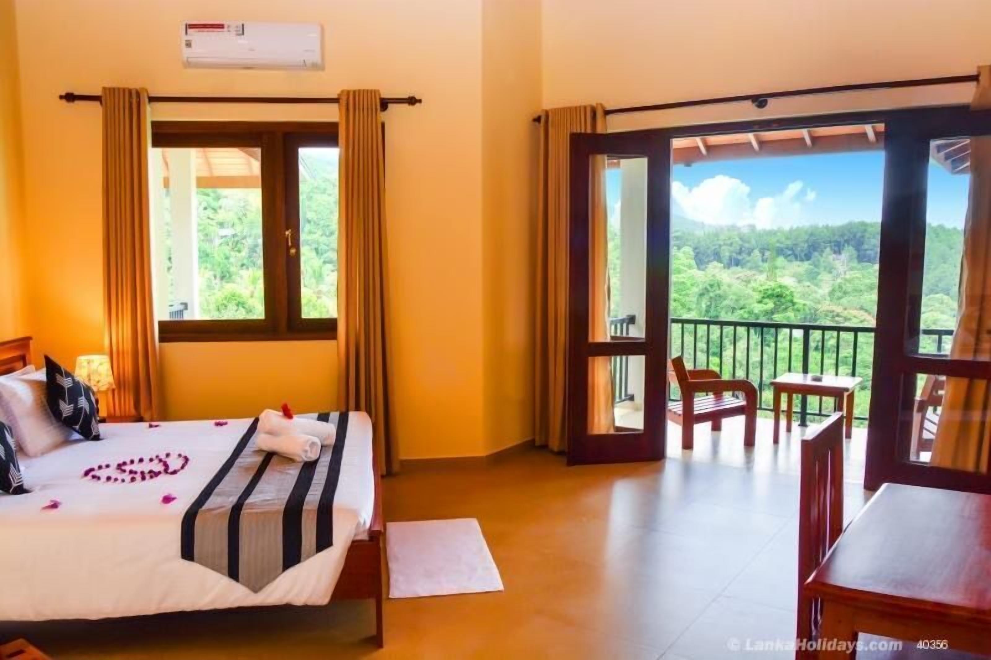 Quarto Duplo ou Twin Deluxe, vista para a montanha, junto à montanha | Roupa de alta qualidade, camas de colchão viscoelástico, minibar 