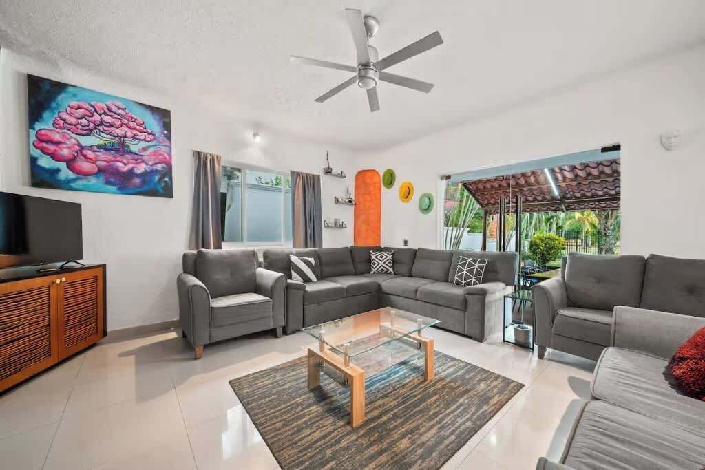 Tranquilo - Private Pool, Near Beach, Sleeps 16! - Ixtapa Zihuatanejo