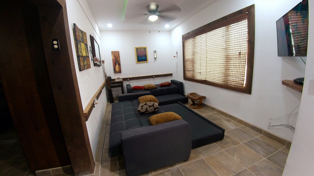 Acogedora Casa De Playa Con Acceso A Alberca, Con Capacidad Hasta 10 Personas - Rosarito