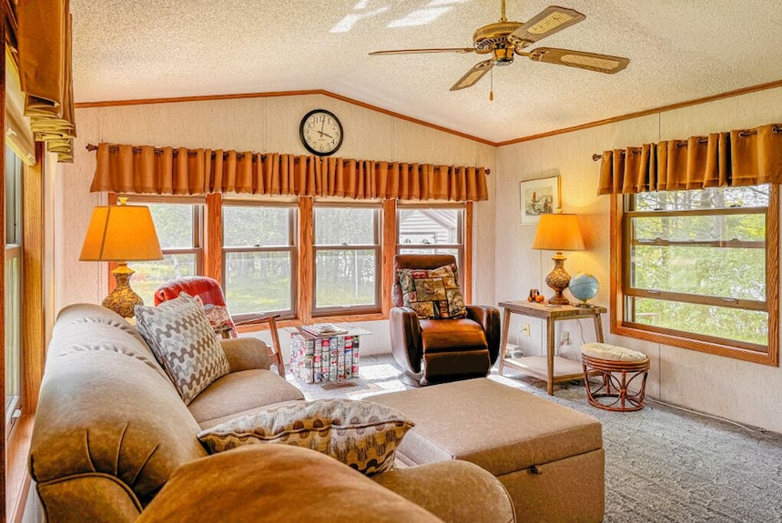 Welcome To Turtle Cove On Turtle Lake - Charming 2 Bedroom Cabin - Shamineau Lake, MN