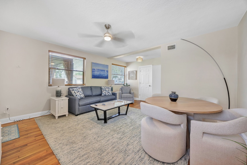 Newly Renovated Chic House With Covered Patio & Yard Steps From San Marco Square - Jacksonville, FL