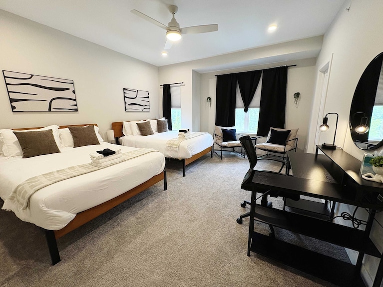 4br Home Well-furnished, Garage Included - 內珀維爾