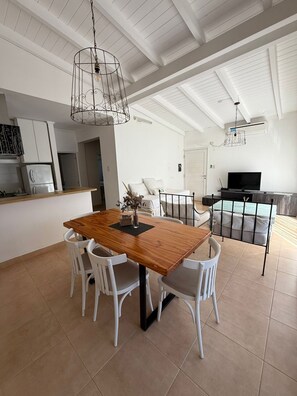 Apartamento, 2 quartos, fumadores, varanda | Interior