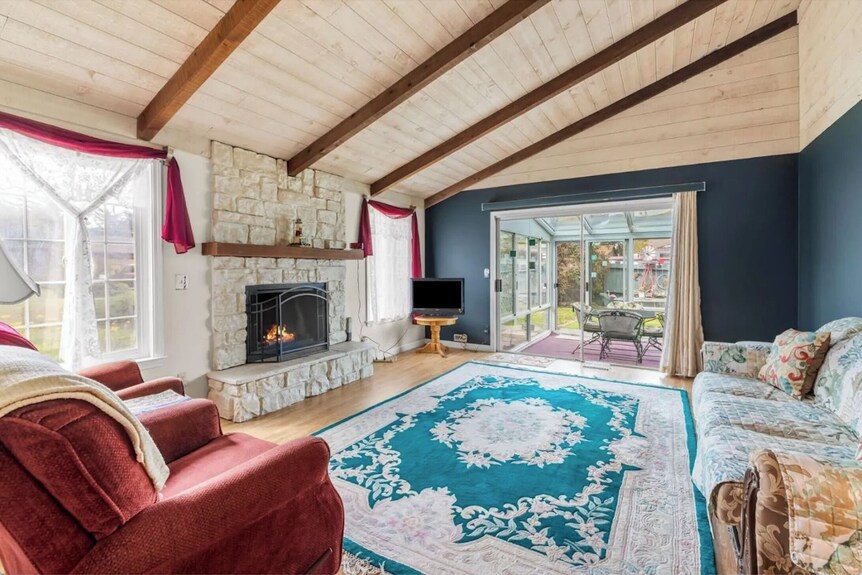 Str25-015 Entire Home -3 Bedrooms - Salinas, CA