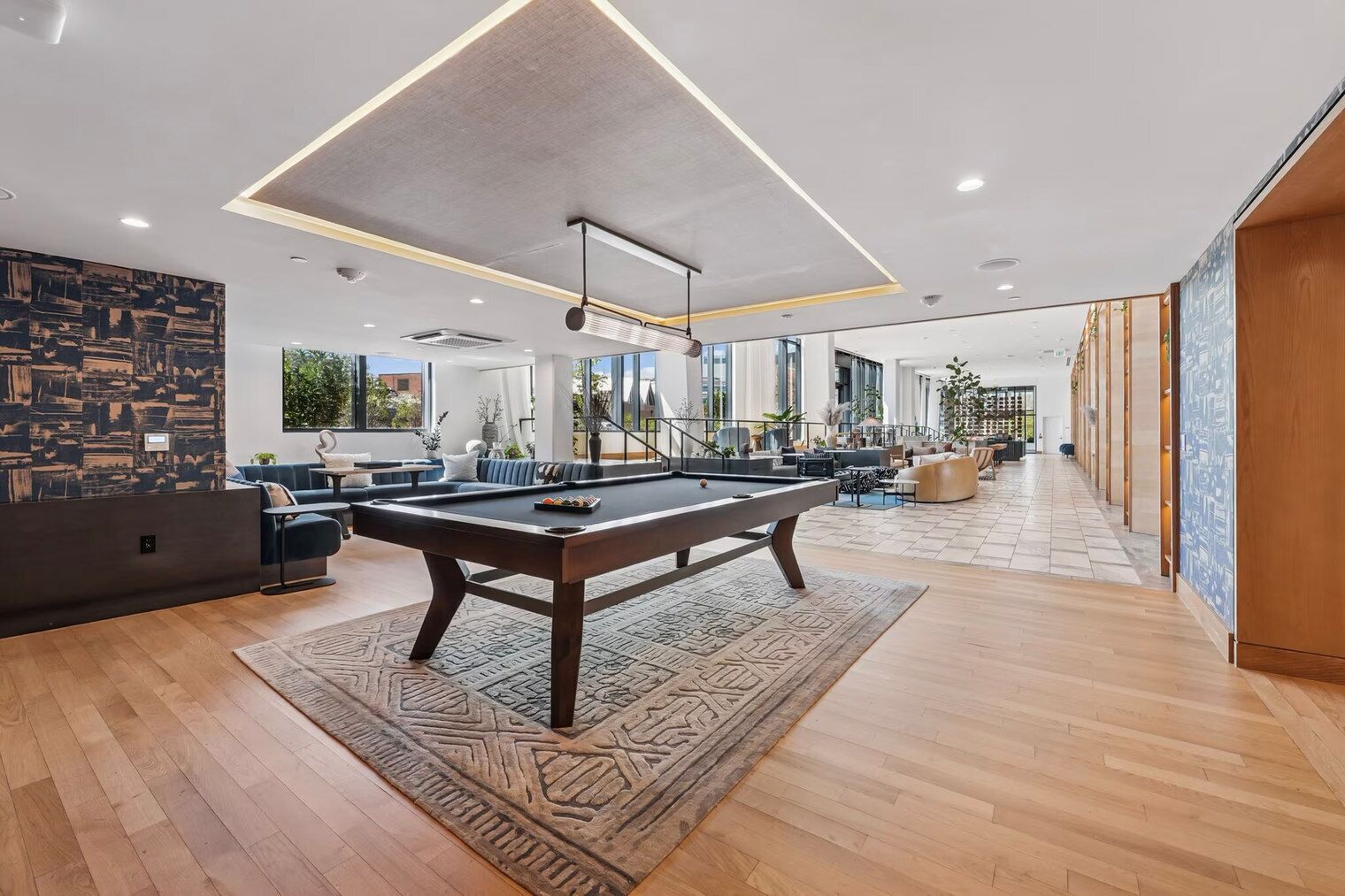 Blueground | Lyon Village, Pool, Nr Arlington Cemetery - Arlington, VA