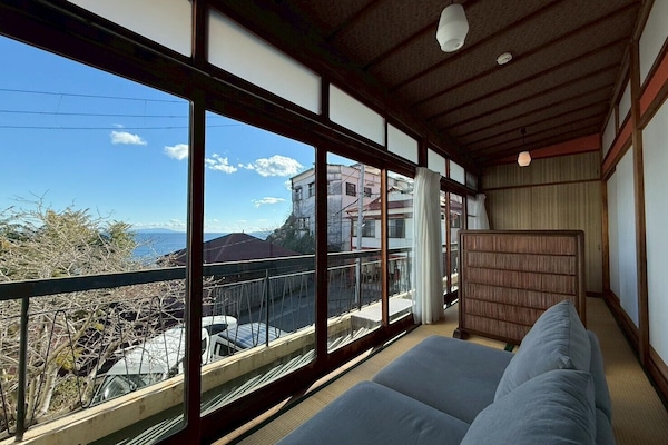 Casa, sacada, vista para o oceano | Wi-Fi de cortesia, roupa de cama