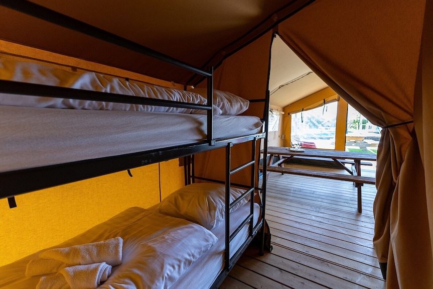 Safari Tent In Heeg By The Marina - Sneek