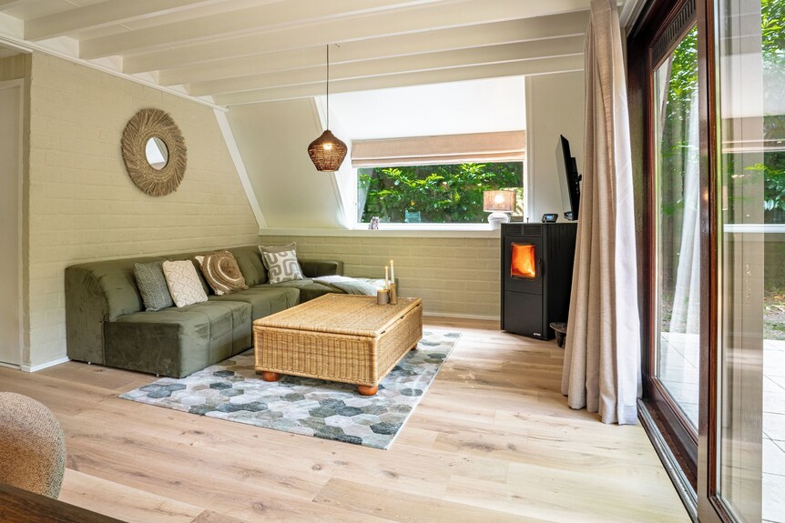 Bungalow With Garden And Pellet Stove - Maastricht