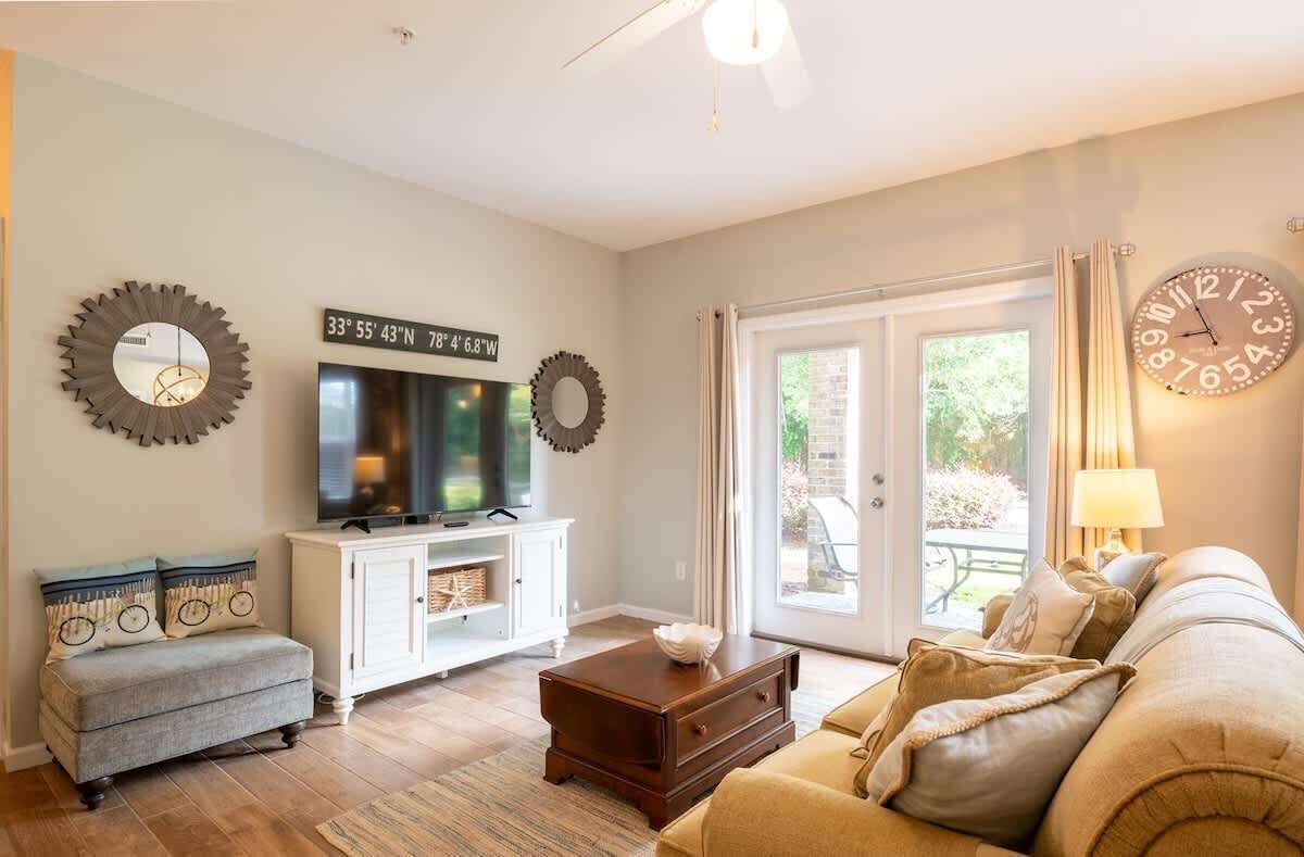 South Harbor Serenity - Oak Island, NC