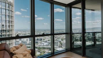 Apartamento de Luxo, varanda, vista para o rio | Sala