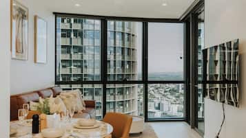 Apartamento de Luxo, varanda, vista para o rio | Sala