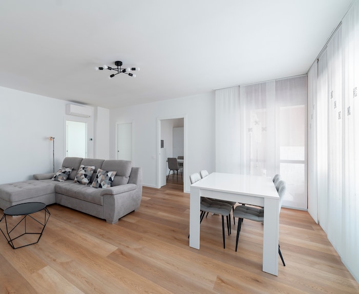 The Right House, Modern And Spacious Three-room Apartment Near Policlinico Monza - Monza