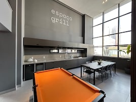 Suite-Estúdio Superior, 1 cama de casal, não se aceitam animais de estimação, vista para o mar | Sala de jogos