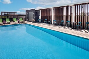 Piscina externa