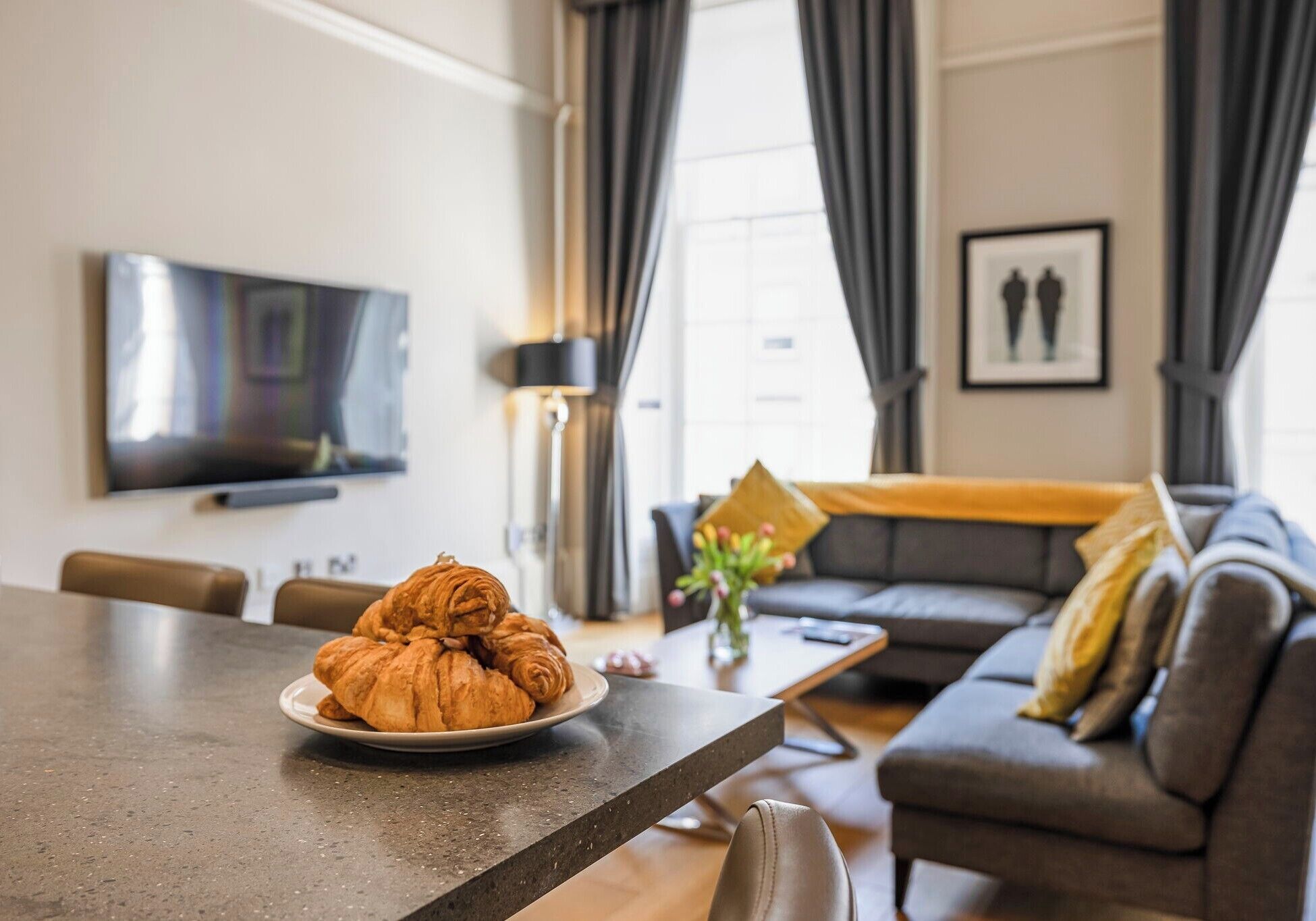 Experience Luxury Living At Blythswood Apartments, West George Street, Glasgow. - Glasgow