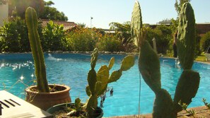 Piscina exterior sazonal