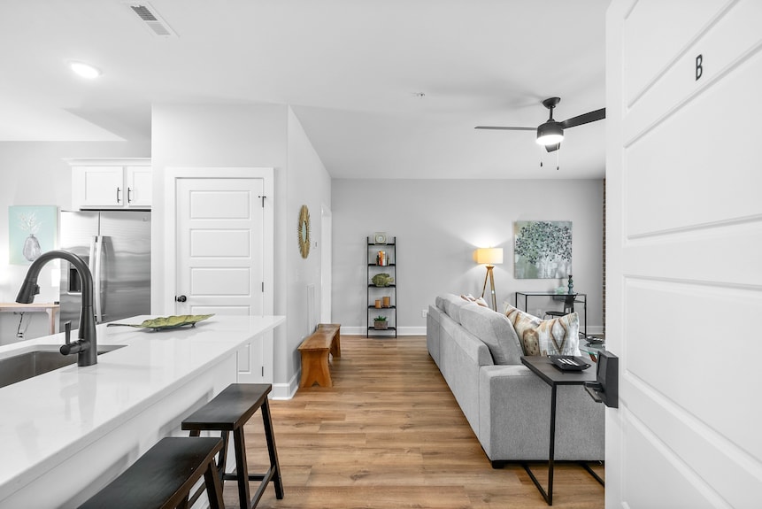 The Crash Pad At "The Spot" (281 Liberty Pkwy) - Clarksville, TN