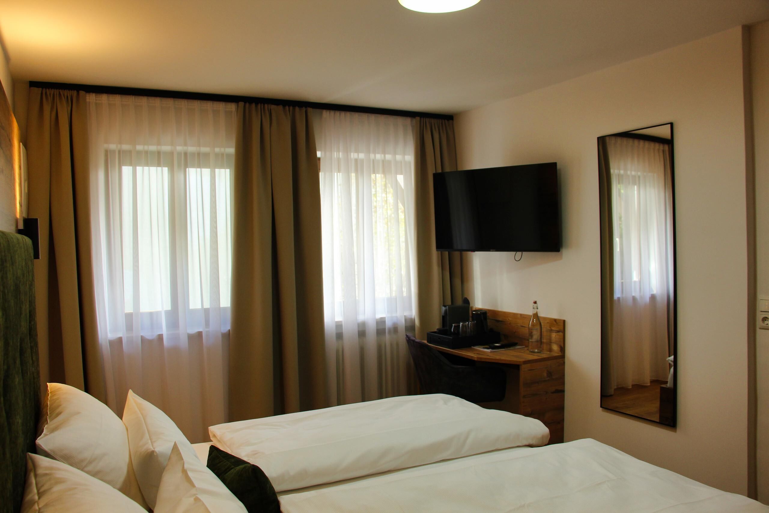 Doppelzimmer (25qm) Mit Großzügigen Wohn- Und Schlafbereich - Bodenmais