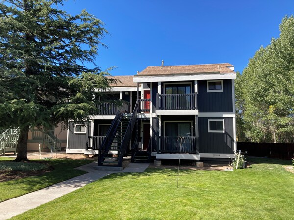 Bayview Condo - Green Valley Lake, CA