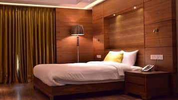Quarto de Luxo | Cofre no quarto, secretária