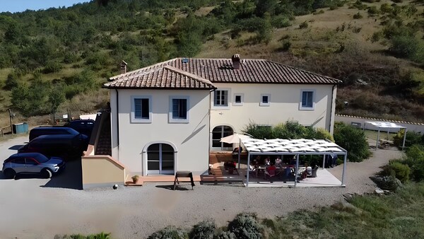 Agriturismo In Campagna - Toscana