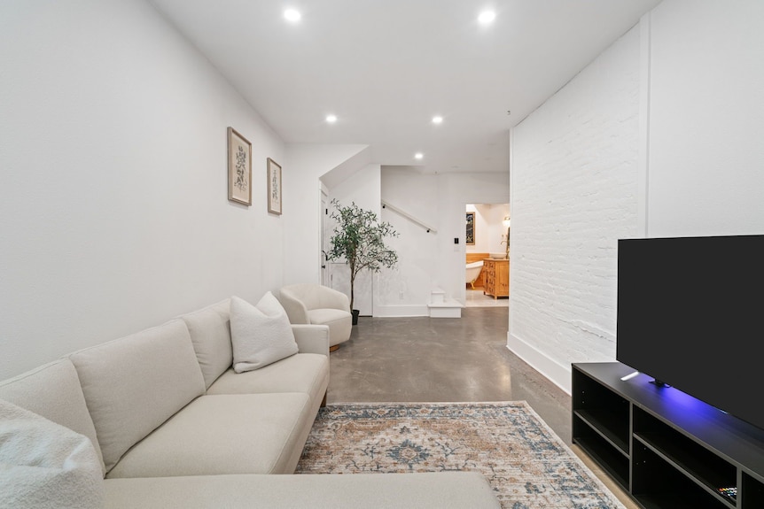 Bright, Uptown Apartment With Indoor Sauna - バンクーバー, WA