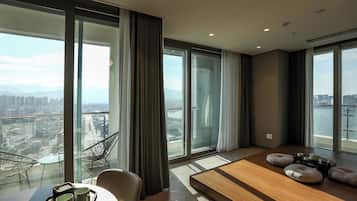 Around Presidential Suite | Sala de estar