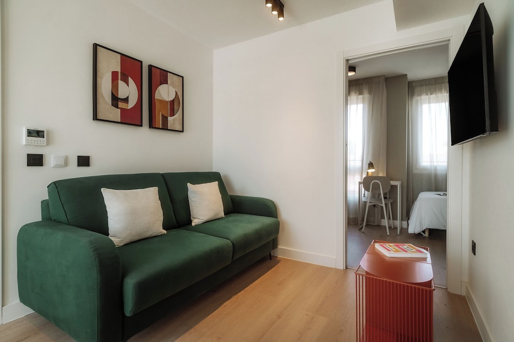 Via Monte Apartments - Madrid