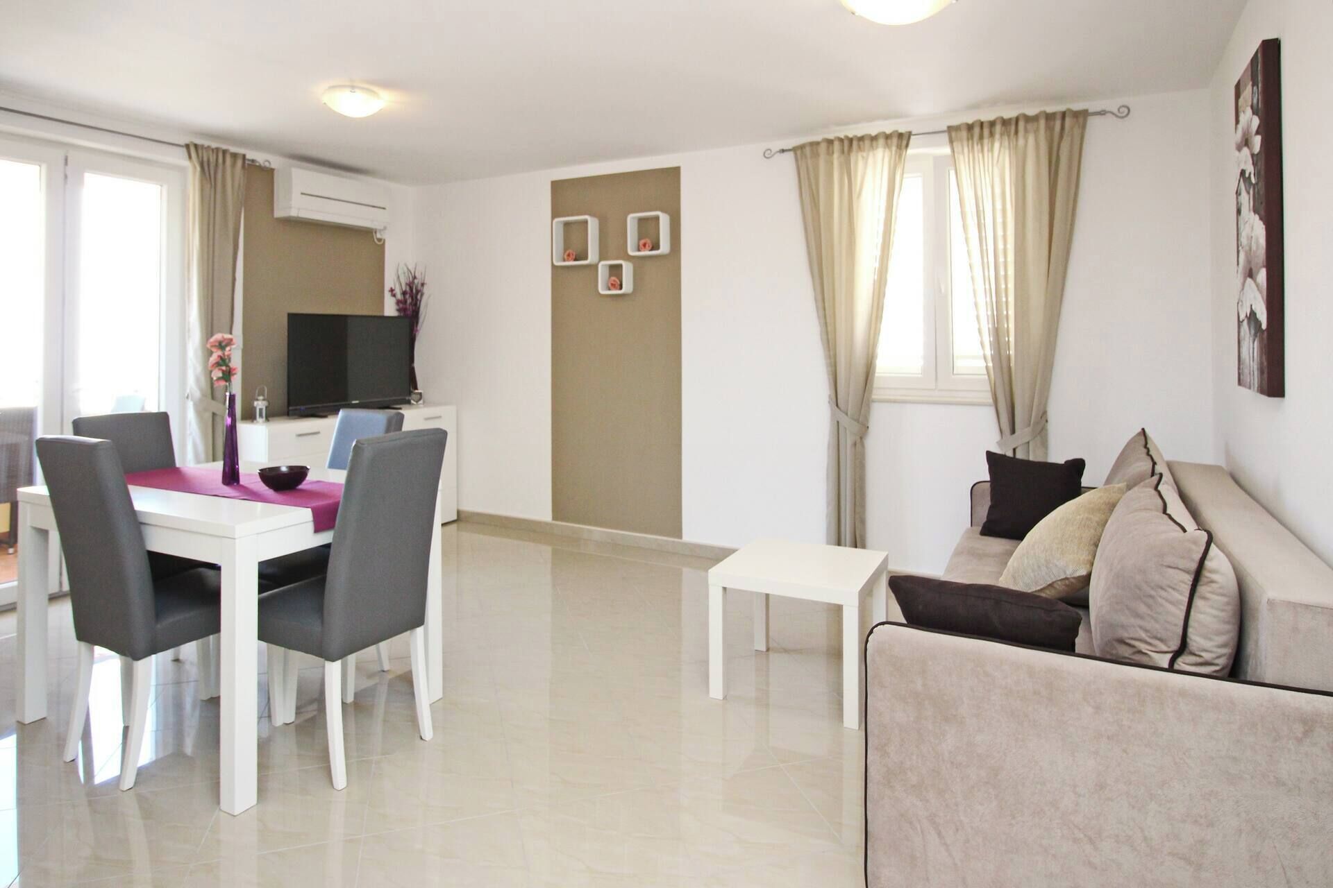 Apartment Gorica 2 Nr. 5 - Mit Balkon Und Pool - Baška