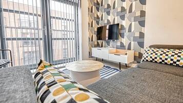 Apartamento, 2 quartos | Sala de estar
