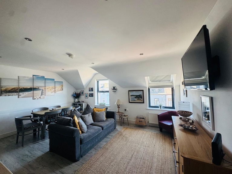 Apartamento-de Lujo-baño Privado-vista A La Calle-2nd Floor - Portrush