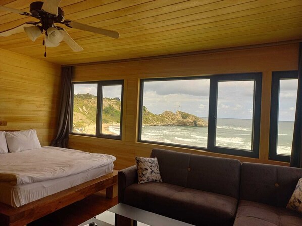Suite Superior, varanda, vista para o mar | 1 quarto, Wi-fi grátis 