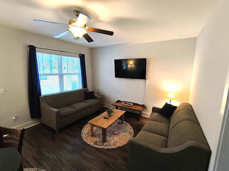 New Home Near Usc & Bases - The Capital Cottage - コロンビア, SC