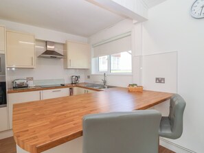 Talheres/pratos/utensílios de cozinha