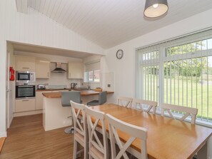 Talheres/pratos/utensílios de cozinha