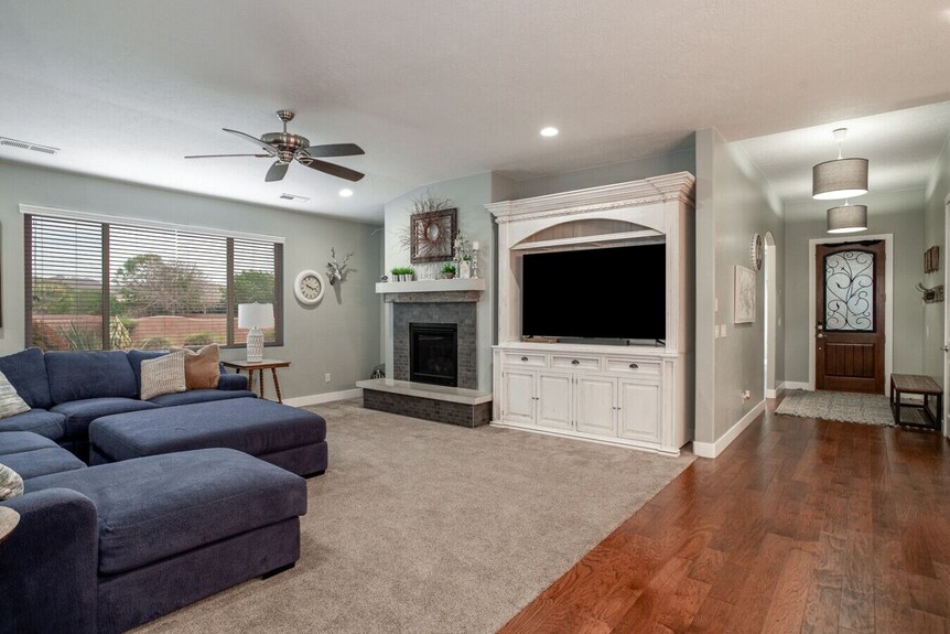 Luxury Retreat In Paradise Village Sleeps 32 Private Hot Tub & Resort Amenities! - Utah