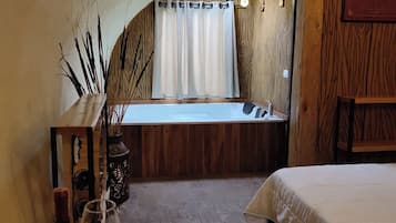 Cabana de Madeira Deluxe, aceitam-se animais de estimação, vista para o jardim | 2 quartos, secretária, secretária adequada para computadores portáteis