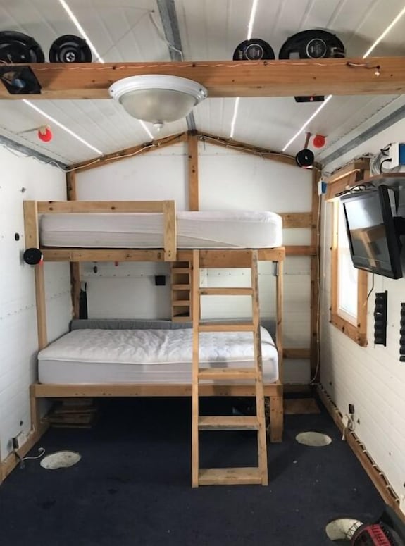 Skid House 8 - Minnesota