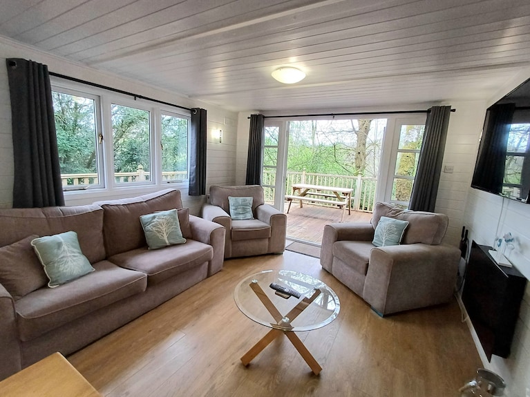 The Retreat - A Holiday Lodge That Sleeps 4 Guests In 2 Bedrooms - Hawkshead