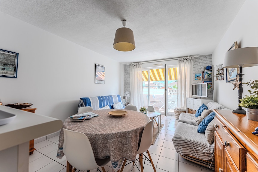 Charmant T2 Avec Terrasse Au Cœur Darcachon, à 5 Min De La Gare - Bassin d'Arcachon