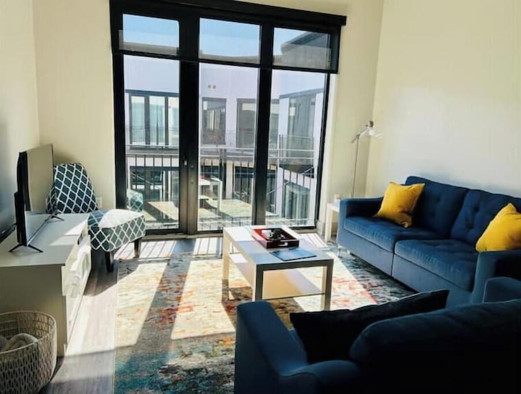 Chic & Central 1br Ideal For Work & Leisure Stay - Baltimore, MD