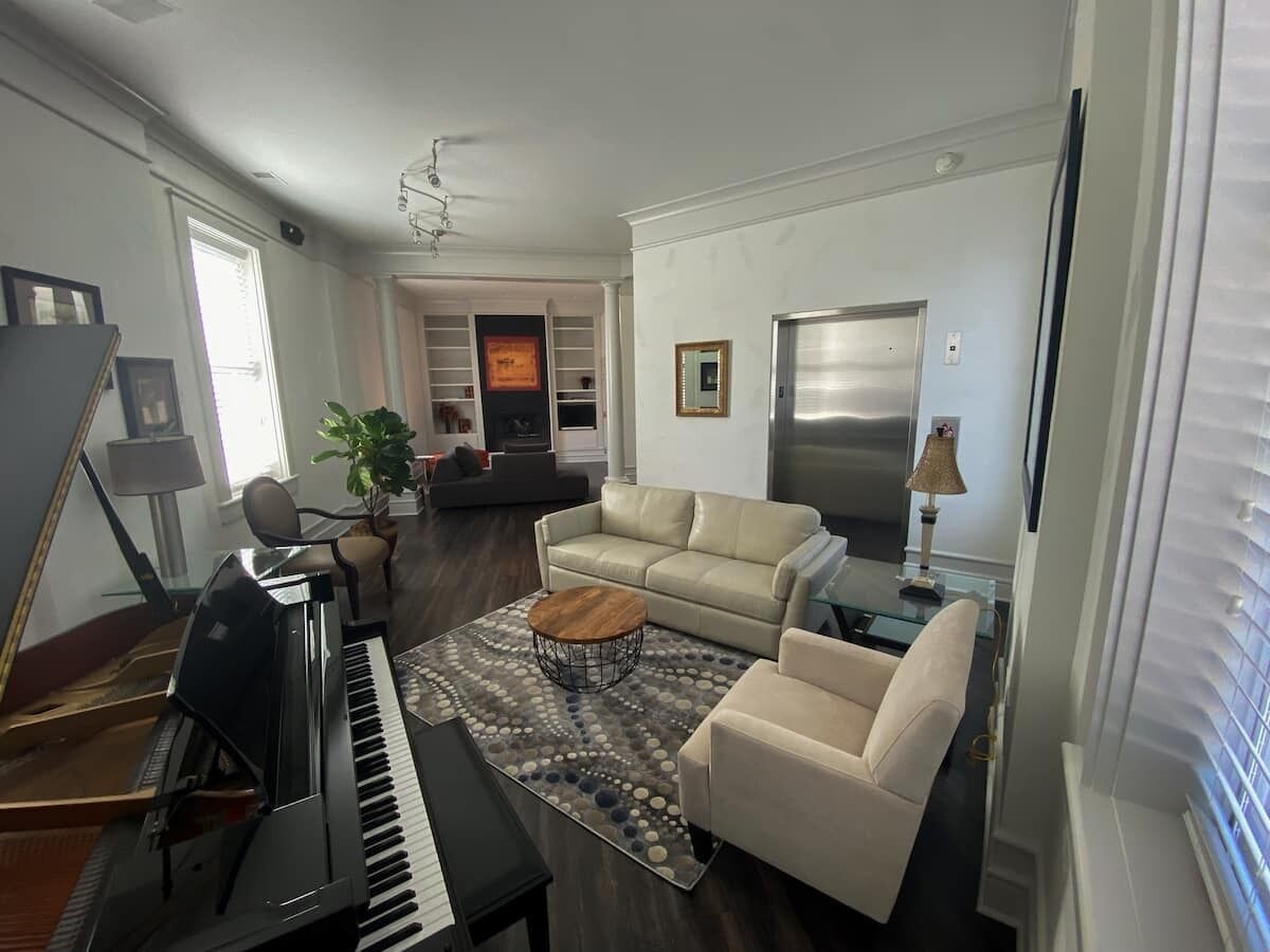 Luxury 2-bedroom Downtown Apartment Quick Access To Events In Indianapolis. - Indianapolis, IN