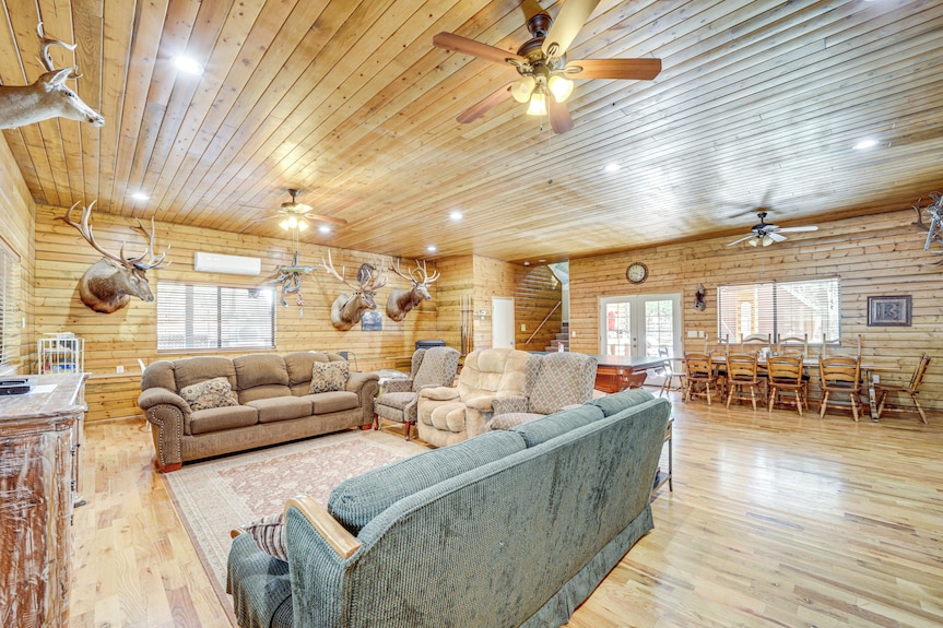 Game Nights In Pine's Winter Woods: Cozy Cabin - Strawberry, AZ