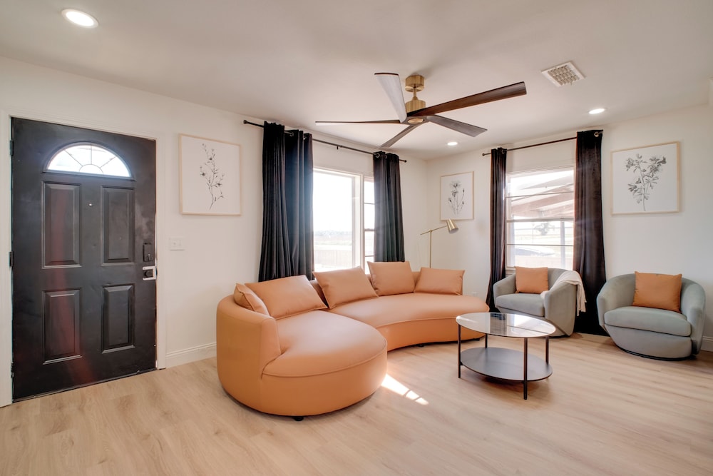 4 Mi To Ttu: Remodeled Retreat W/ Fenced Yard! - Lubbock, TX