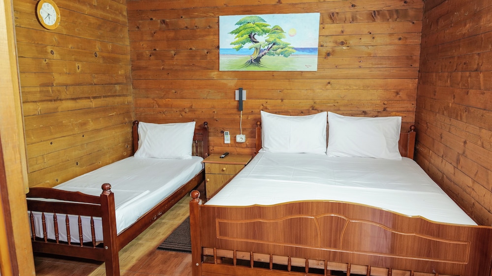 Dolanit Hotels Vila E Drurit - Durrës