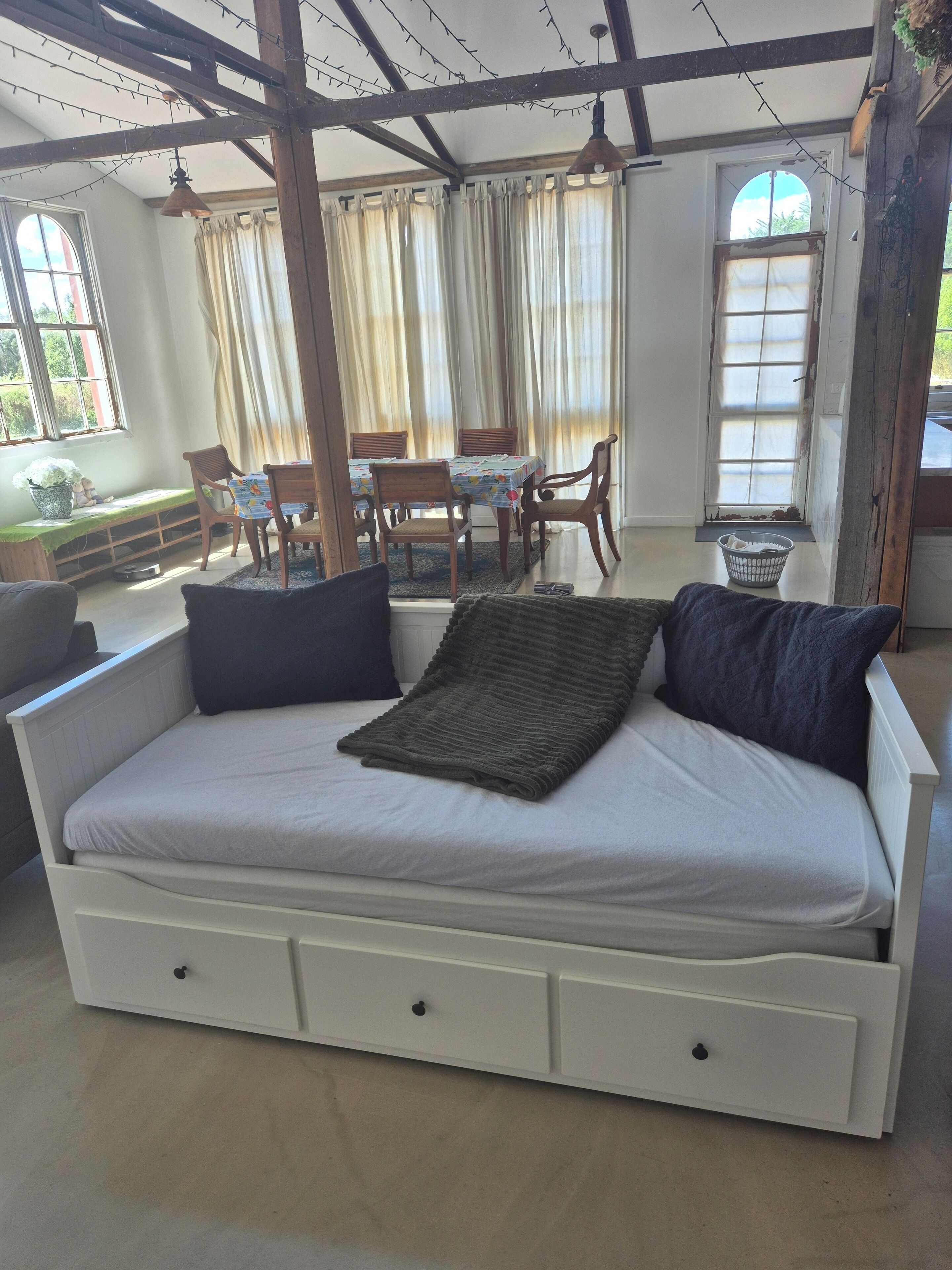 Luxury Barn Stay With Mt Macedon Views - Mount Macedon