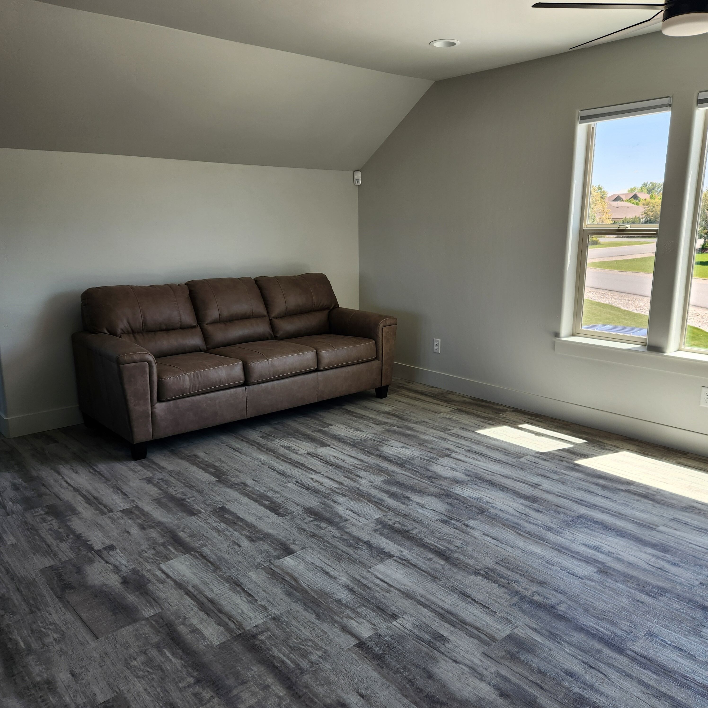 Charming 825 Square Foot Studio Loft Apartment In Kimberly With Wifi, Ac - Twin Falls, ID
